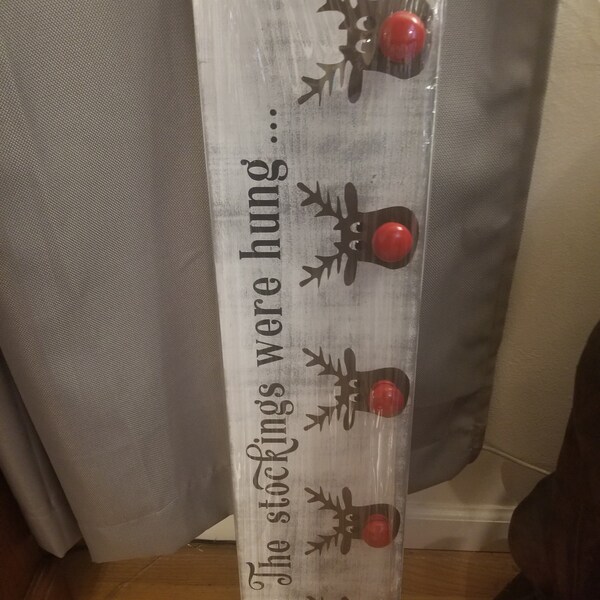 Rustic Distressed Barn Farmhouse - Reindeer Rudolph Wall Sign Stocking ...