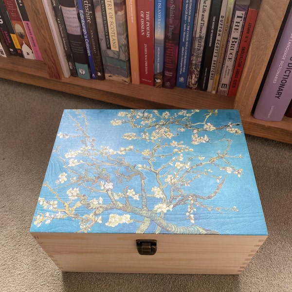 Van Gogh Starry Night Keepsake Box: Decorative Wooden Memory Chest ...