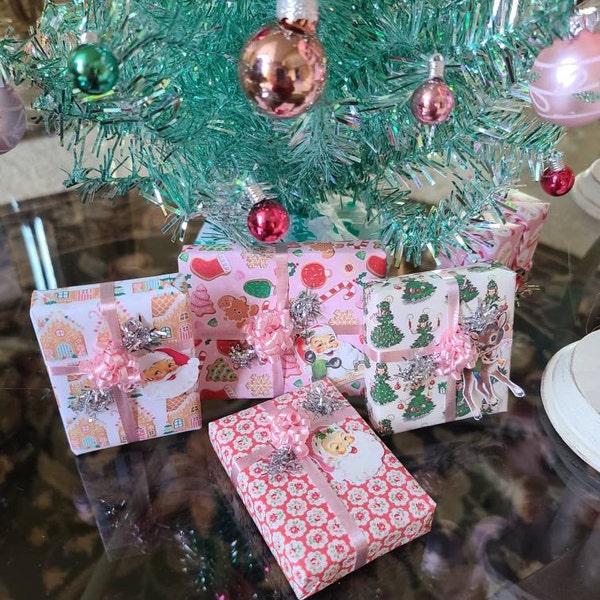 MINIATURE WRAPPED Christmas PRESENTS - Kitchy Pinkmas Pink Xmas ...
