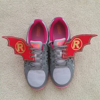 Retro Robin Logo Embroidered Shoe Wings Mtcoffinz - Etsy