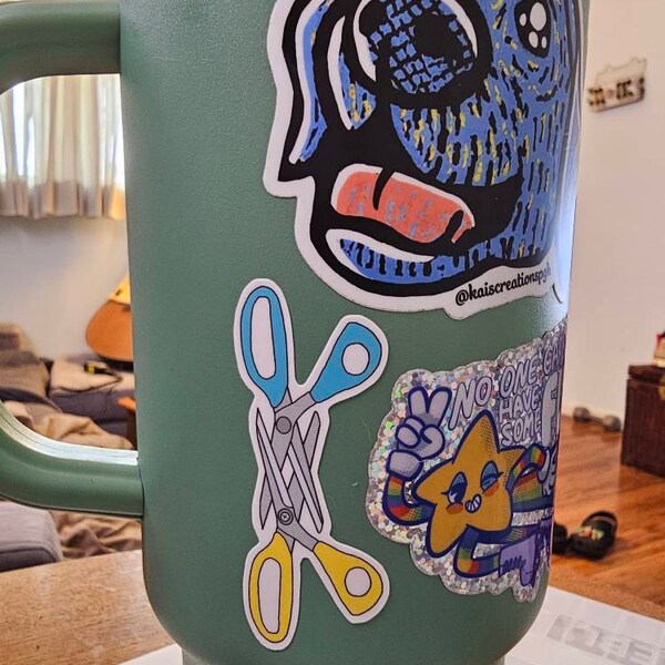 Birder Binoculars Sticker | Funny Gift for Naturalists, Bird Lovers ...