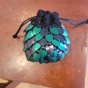 Scalemail Gauntlets Knitted Dragonhide Armor Bronze Warrior | Etsy