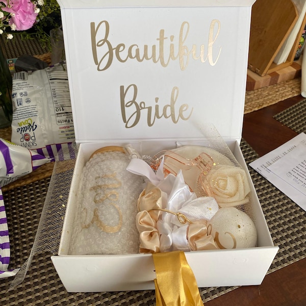 Bridal Gift Box, Bride to Be Gift Box, Personalized Bridal Gift Box ...