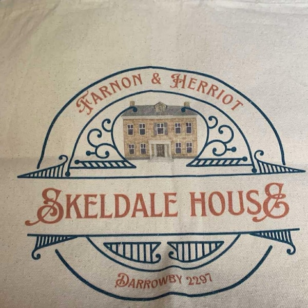 All Creatures Great and Small - Skeldale House T-shirt - All Creatures ...