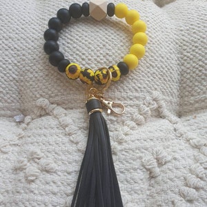 BULK 2-10 Pieces Silicone Skeleton Hand Beads for Jewellery - Etsy