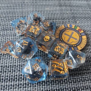 D&D 5e Character Sheet Exclusive DND DICE Design - Etsy