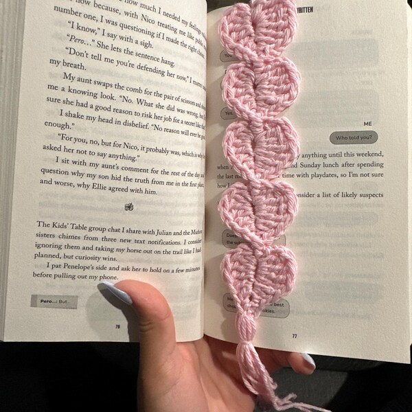 Custom Heart Chain Bookmark | Book Accessory - Etsy