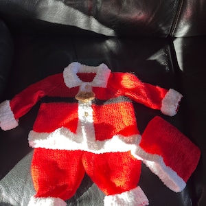 Toddlers to Adults Teletubbies Jumper Knitting Pattern, Size 22 to 40 ...