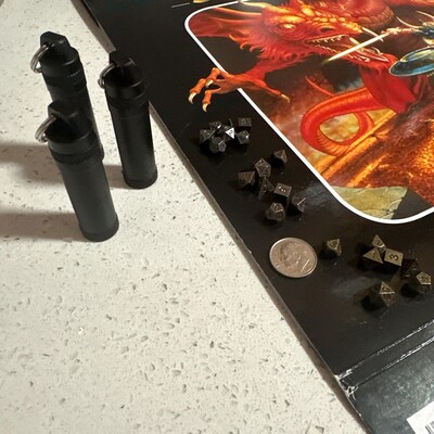 Handmade Sharp Edge Dice Red Black Resin Polyhedral RPG Dice Set With ...