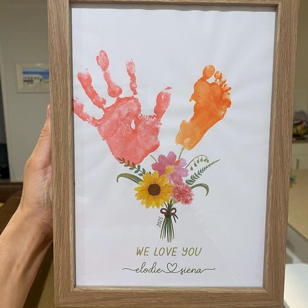 Custom Names Handprint Mother's Day Keepsake Grandma Floral Art Flower ...