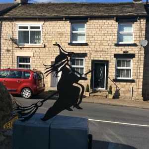 Siamese Ornamental Hanging Bracket Contemporary Hanging | Etsy