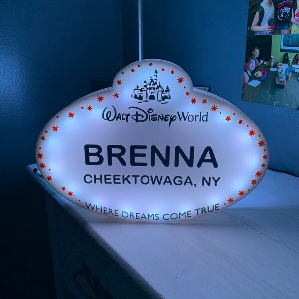 Custom Large 3D Printed Disney Cast Member Name Tag Decoration - Etsy