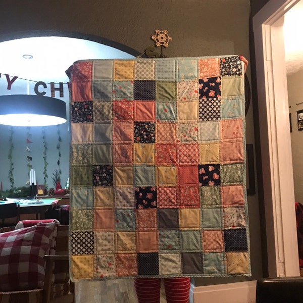 Shoreline Quilt Kit: Molly's Green Thumb Floral Baby Quilt (36x36) - Etsy