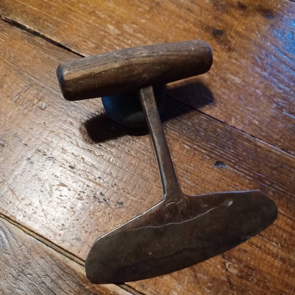 12 Vintage Wood Spring Loaded Clothes Pins, Vintage Laundry Supplies ...