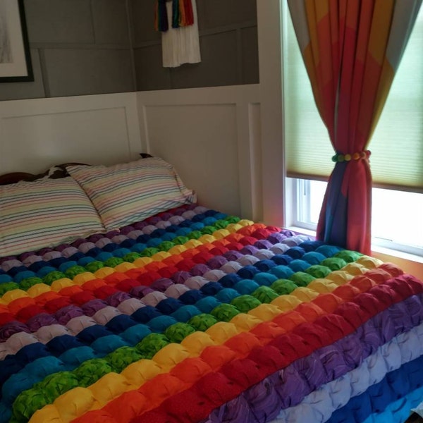 Choose Your Color Palette Variegated Puff Quilt - Twin Comforter ...