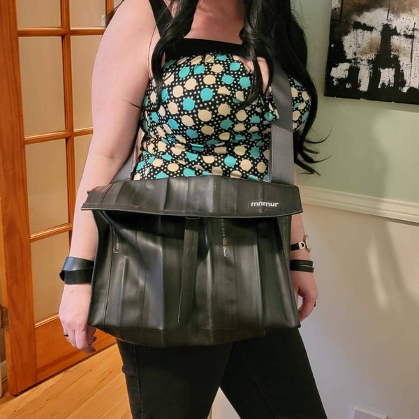 Inner Tube Coin Pouch for Men. Zipper Coin Purse Water Resistant ...