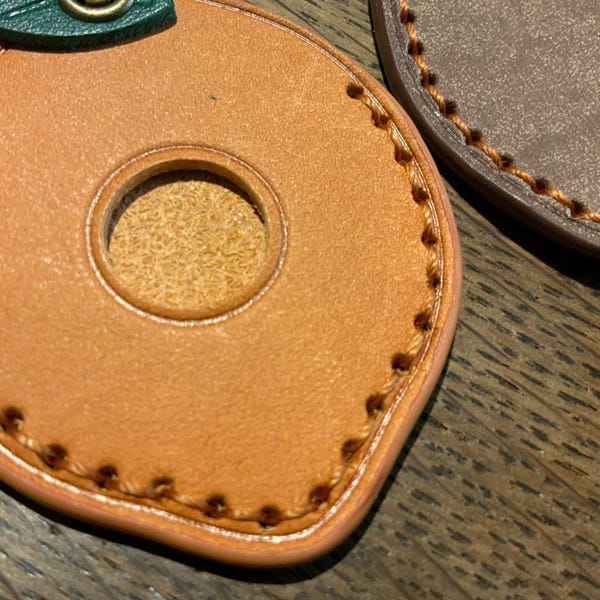 Lovely AirTag Case Mouse Shape AirTag Holder With Name Custom Leather ...