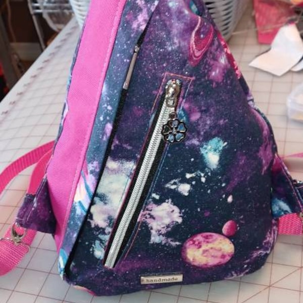 Finn Sling Bag SEWING PATTERN, Unisex Sling Bag Pattern, Mini Sling Bag ...