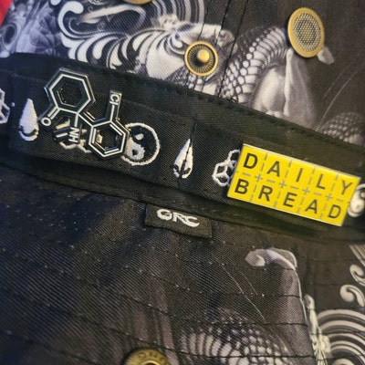 ET Bone Home Alien Aliens EDM Festival Enamel Hat Lapel Pin - Etsy