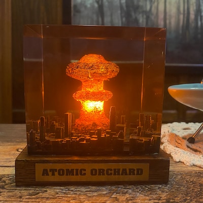 Explosion Bomb Resin Lamp, Atomic Bomb Diorama, Nuke Bomb Fallout 4 ...