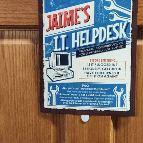 IT Helpdesk Tech Support Poster - Retro Custom Tech Wall Art, Office ...