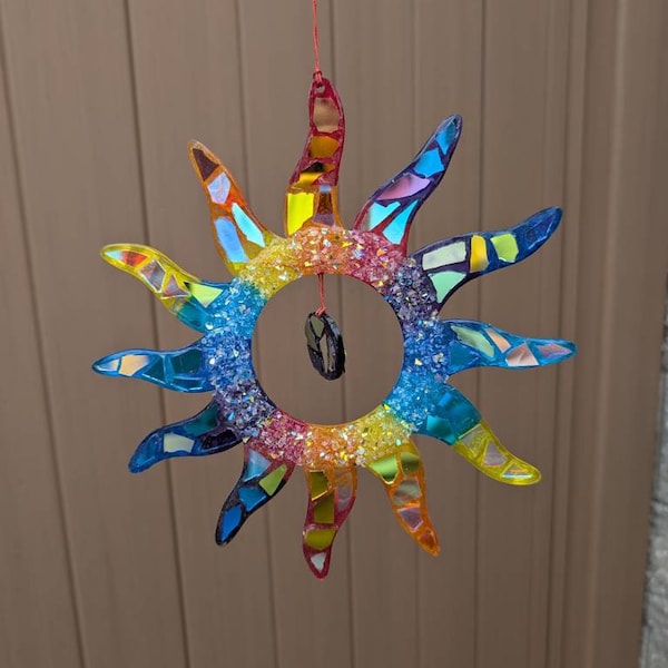 Rainbow Sun Suncatcher..gifts .. Suncatcher.. Blingthingzbylori ...