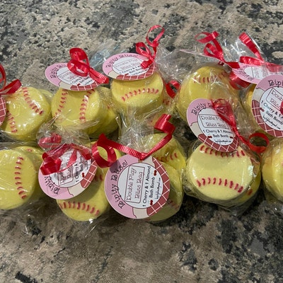 Softball Bath Bomb Gift Set Homemade Sports Bath Fizzies for Softball ...