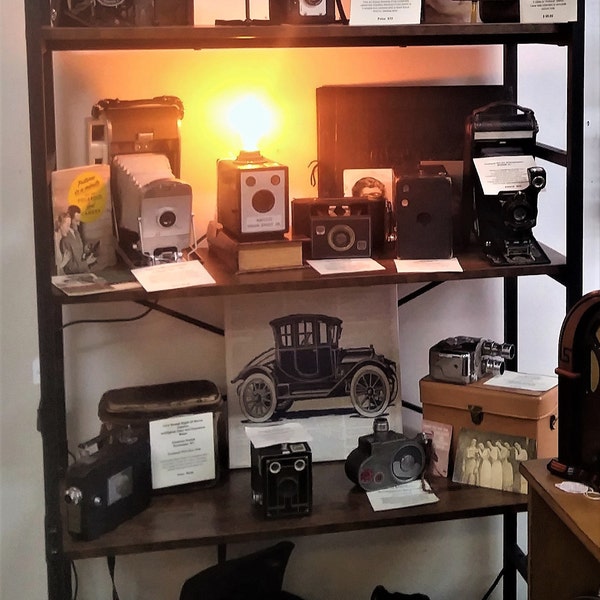 Vintage Repurposed Ansco Box Retro Camera Accent Lamp - Etsy