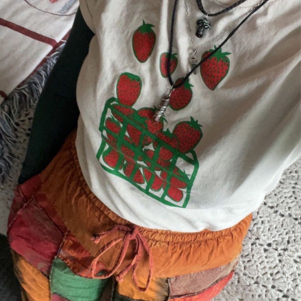 Strawberry Shirt, Screen Print T-shirt, Graphic Tee, Foodie Clothing ...