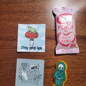 EYEBALL DUCK STICKER Halloween Rubber Ducky Sticker, Spooky Cute Animal ...