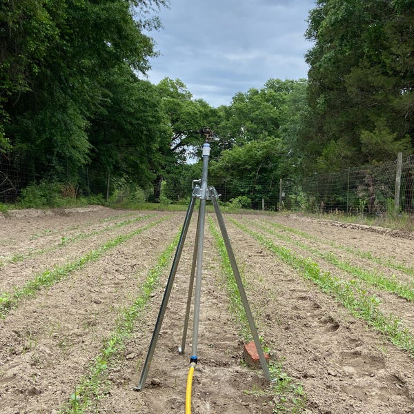 New T-post Sprinkler & Wobbler Sprinkler up to 50’ of Raindrops ...