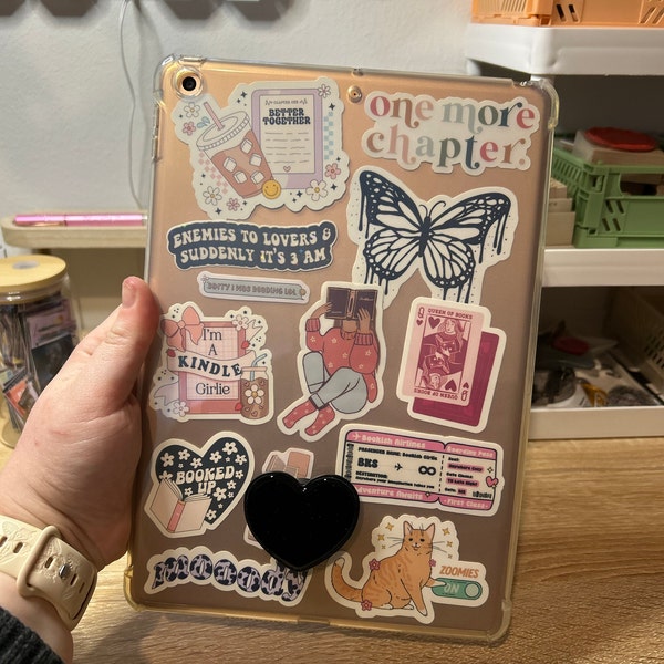 Queen of Books Vinyl Sticker - Etsy