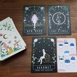 Moon Witch Oracle Deck ™ - Etsy