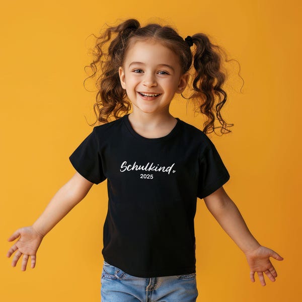 Mockup de camiseta azul royal unissex, mockup azul royal estilo boho ...