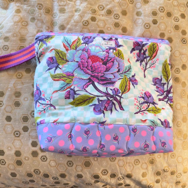 Zipper Bag- Tula Pink Untamed Peony for Your Thoughts Fabric -project ...