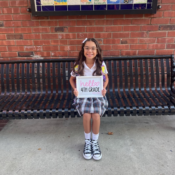 First Day of Junior Year Sign, Hello Junior Year Sign, Back to School ...