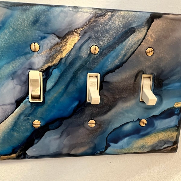Colorful Abstract Art Light Switch / Electrical Outlet Cover - Toggle ...