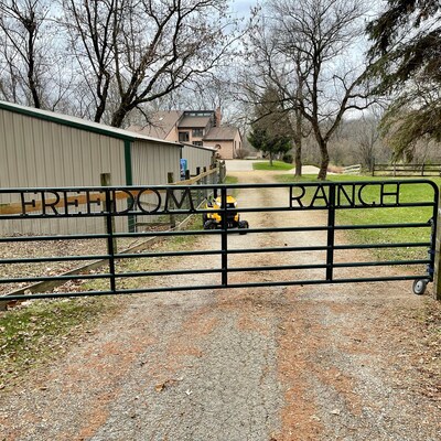 Custom Farm Gate Name Letters - Etsy