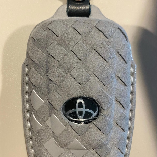 Skoda Covered Leather Key Fob Case Skoda Superb Enyaq Fabia Kodiaq ...