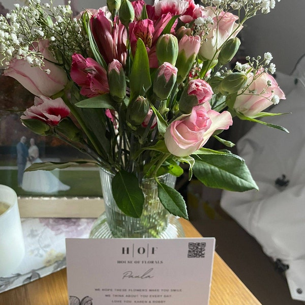 LETTERBOX FLOWERS FRESH - Send Some Letterbox Love - Personalised Note ...