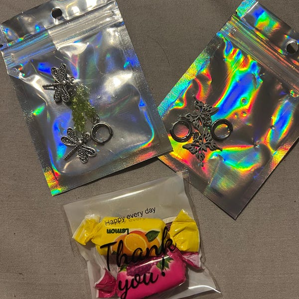 Celtic Knot With Dangling Inclusion Earrings {witchcraft, Y2k, Grunge ...