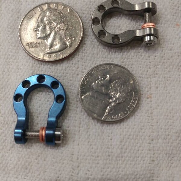 Titanium Omega Shackle / Edc Keychain - Etsy