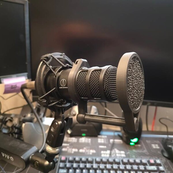 3D Printed Pop Filter for the Audio-technica AT2040 Microphone - Etsy