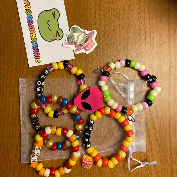 Demon Slayer/kny Beaded Bracelets - Etsy UK