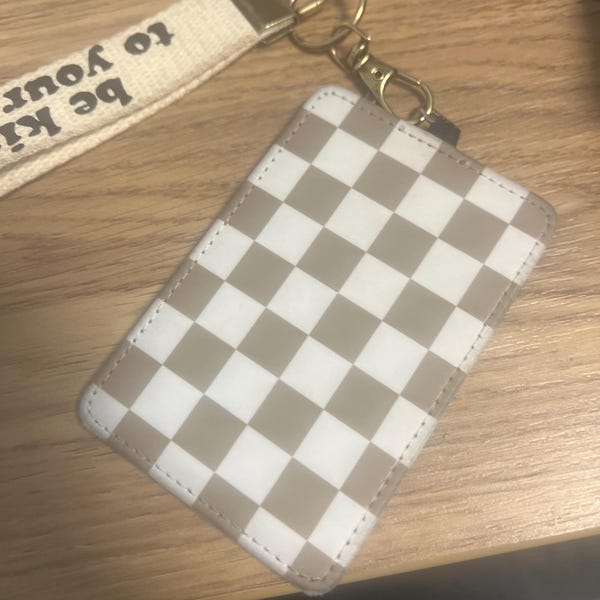 Smiley Face Keychain | Keychains | Silicone Beads | Simple Keychains ...