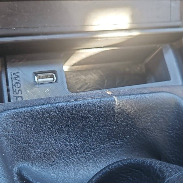 BMW E46 USB Ashtray - Etsy