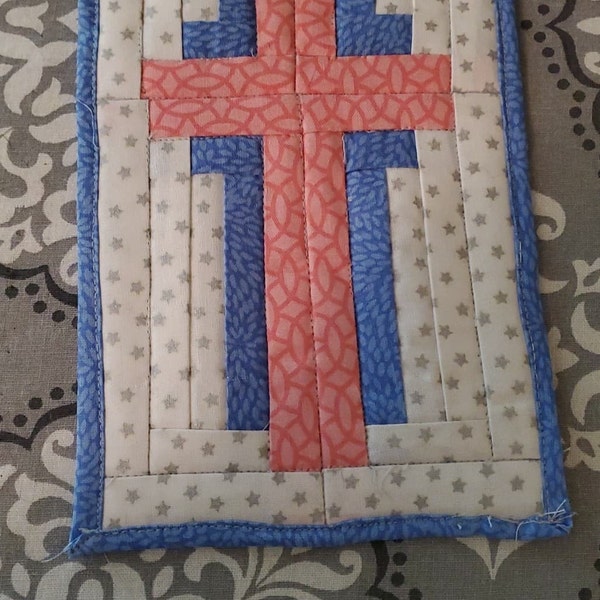 Log Cabin Cross Mug Rug Pattern - Etsy