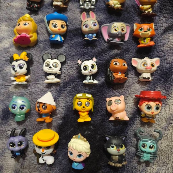 20 Random Doorables !! - Etsy