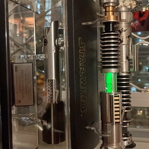 Star Wars Lightsaber Kyber Crystal 100 % Handcrafted Glowing | Etsy