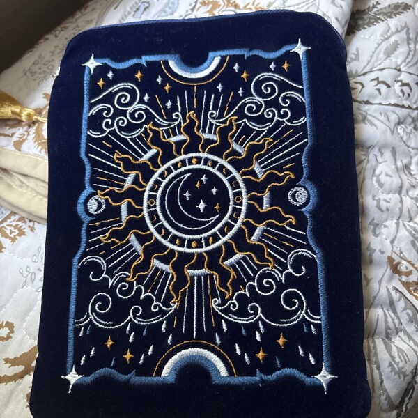 Destiny Awaits Tarot Pin - Etsy